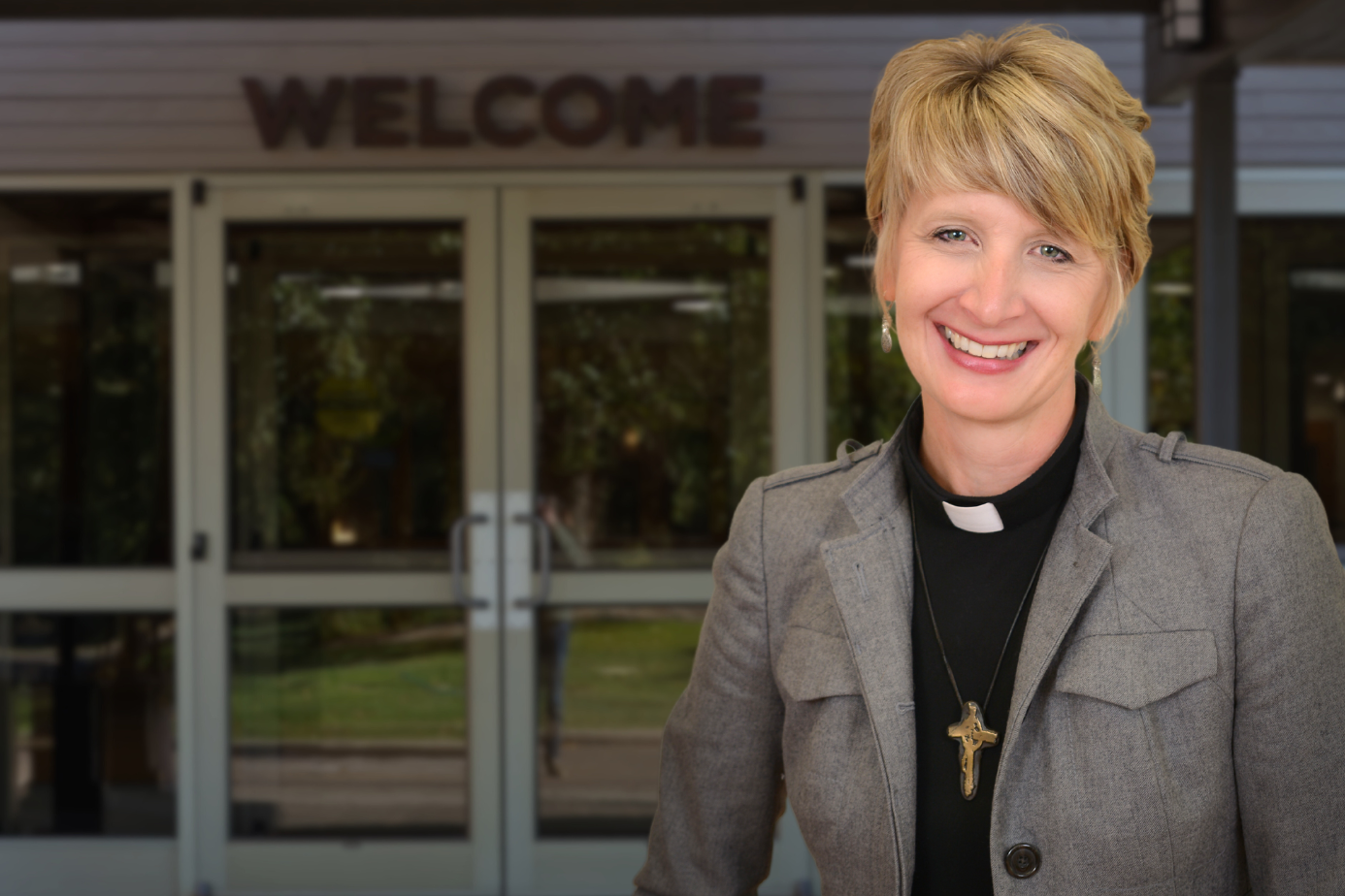 Welcome, Pastor Kristin Skare! - St. Andrew Lutheran Church